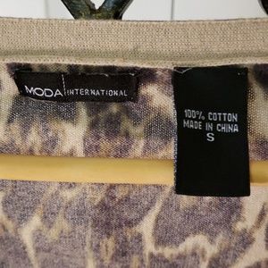 Moda International | Sweaters | Moda International Cheetah Print ...